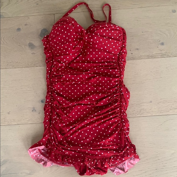 Jantzen | Swim | Jantzen Red Polka Dot Swimsuit Size 82 D Cups | Poshmark